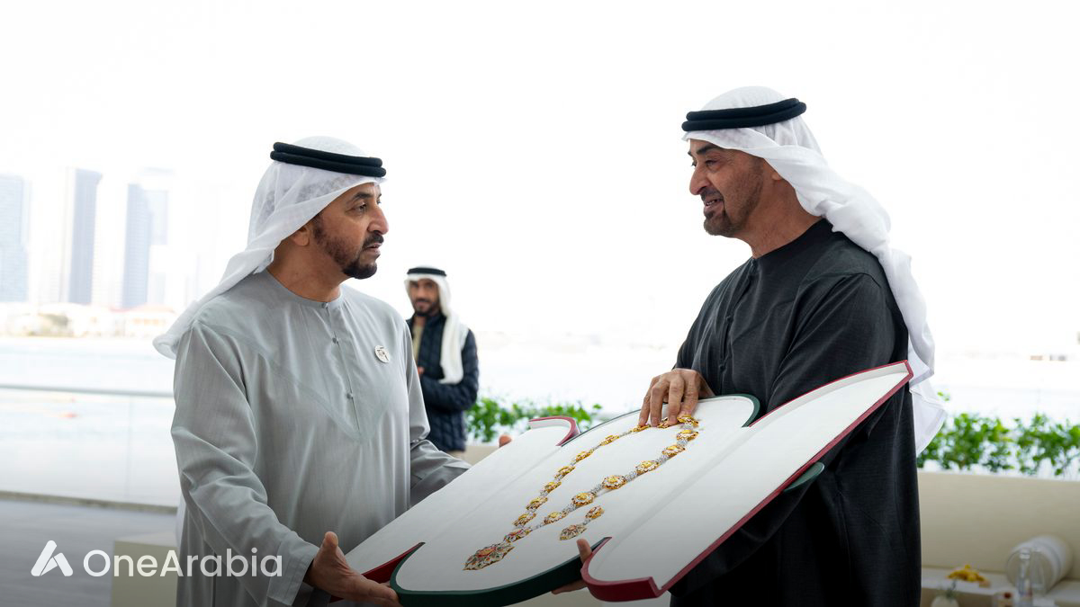 UAE President Awards Order Of The Mother Of The Nation To Sheikh Hamdan ...