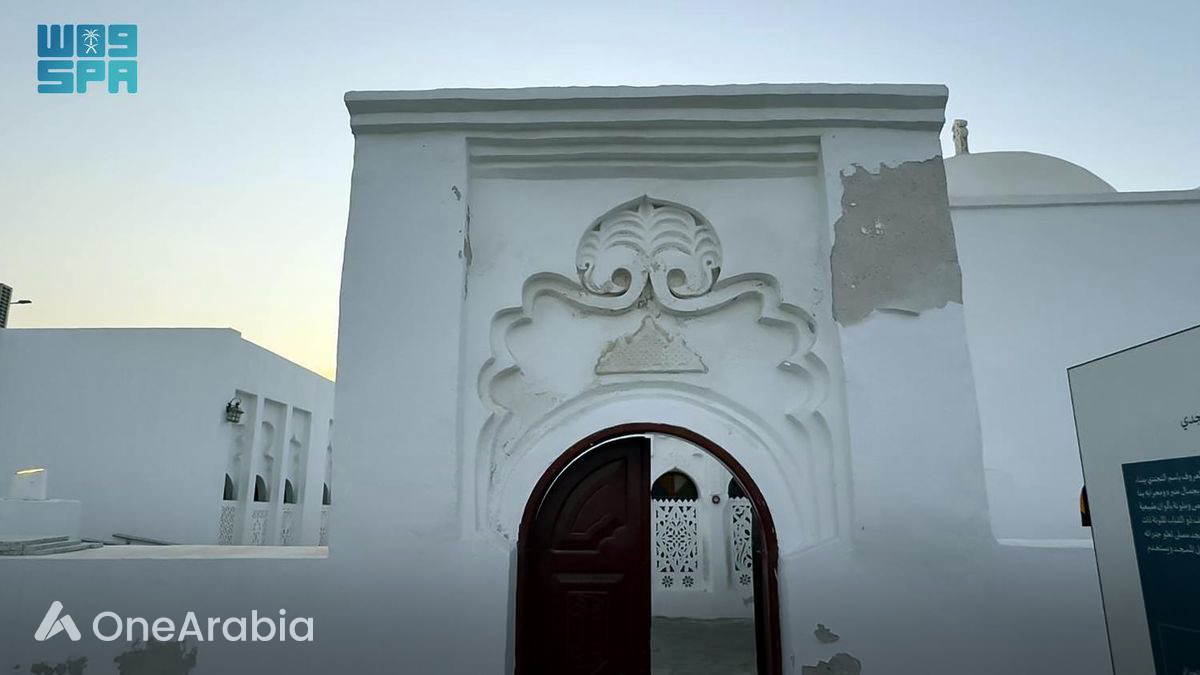 Mohammed Bin Salman Project Revives Historic Najdi Mosque In Farasan ...