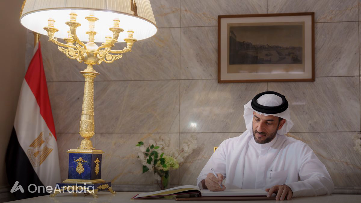 Sultan Bin Ahmed Al Qasimi Visits Cairo's Opera House In New ...